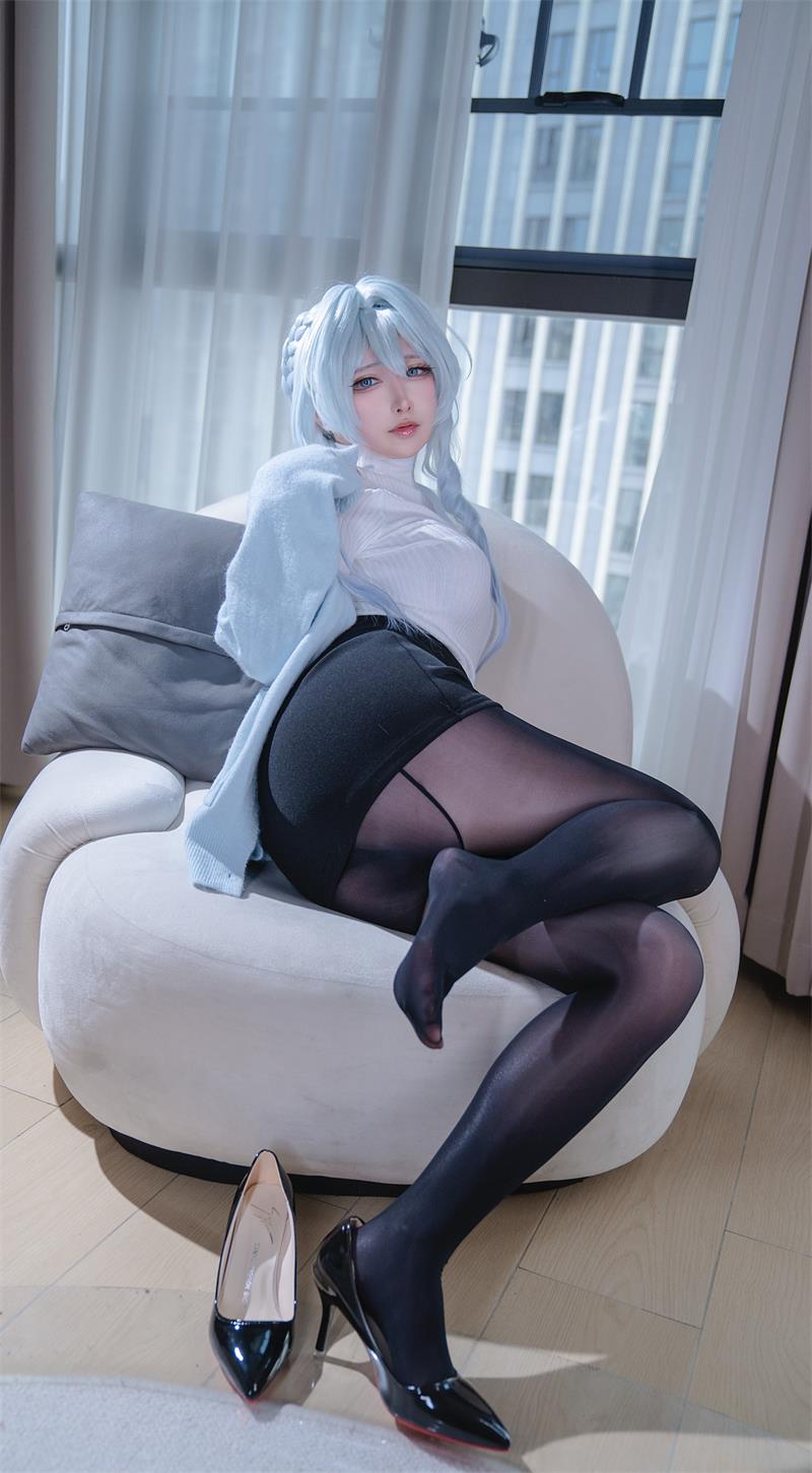 樱梨梨Eriri雪女Cosplay魅力，忧郁的眼神让人迷离 – 图集天下
