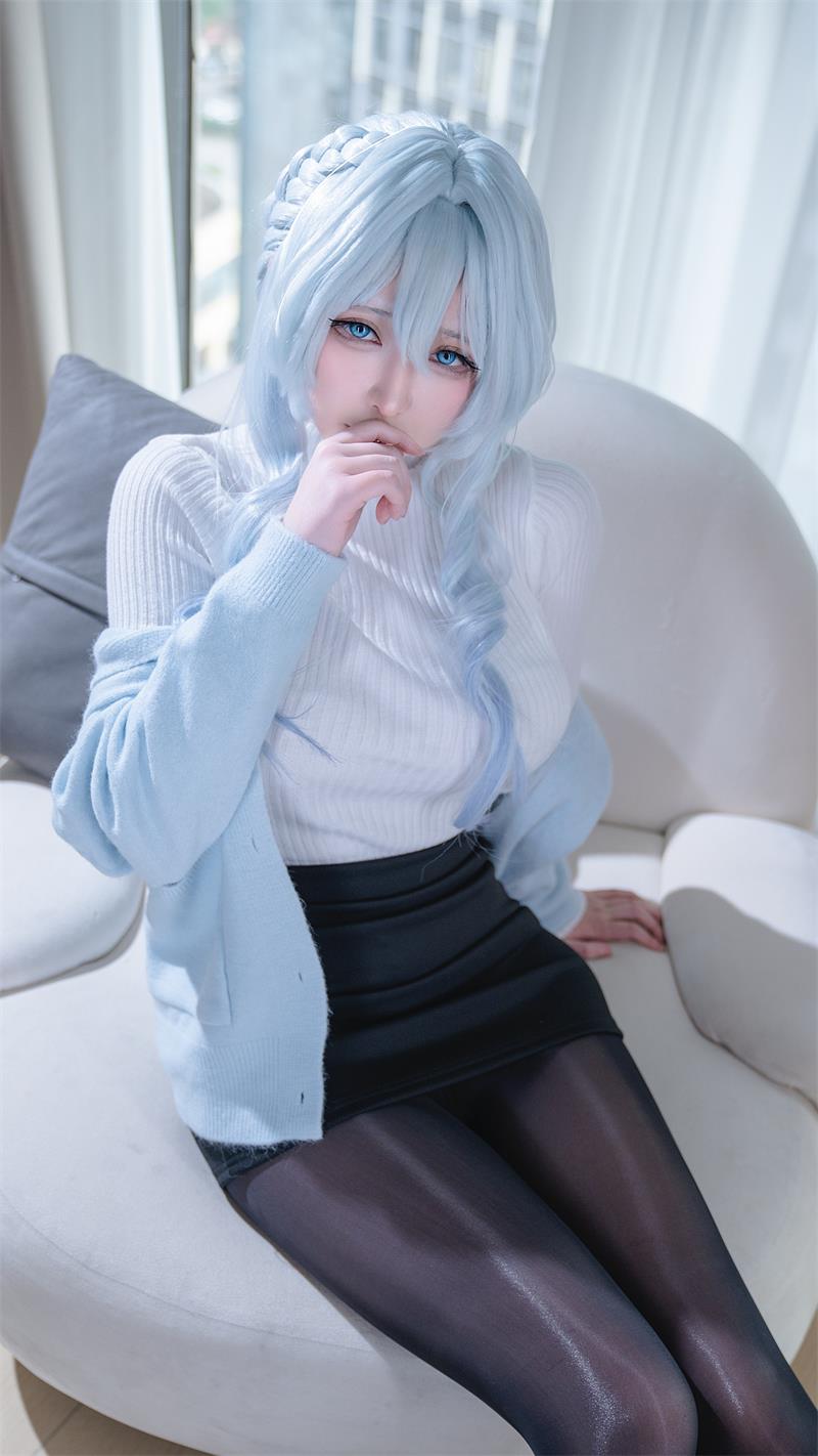 樱梨梨Eriri雪女Cosplay魅力，忧郁的眼神让人迷离 – 图集天下